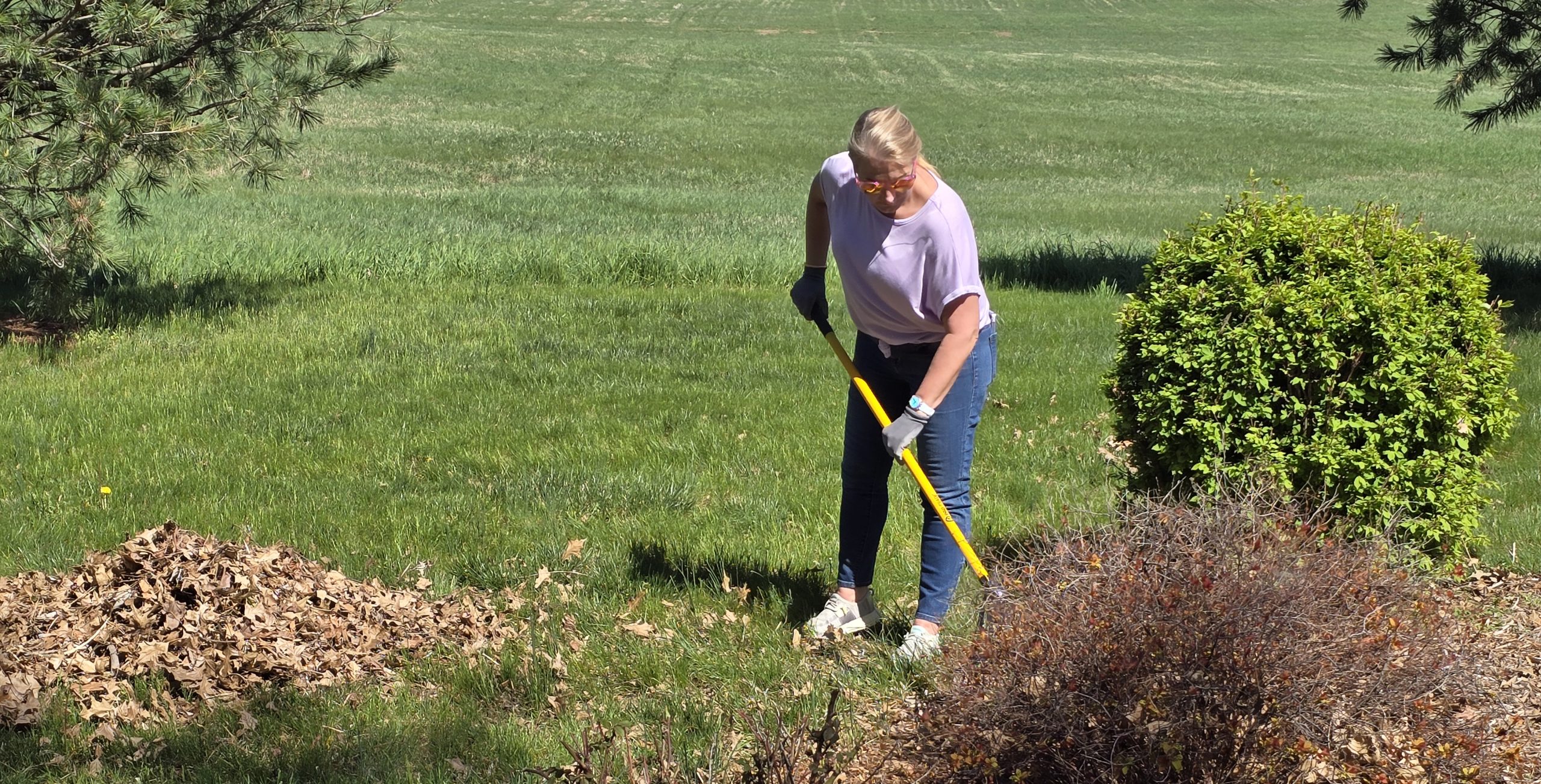 SCL Employee Mission Team Hosts Campus Clean-Up Day